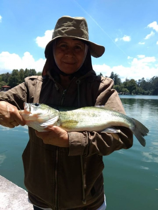 Donde Pescar :: Mujeres Pescadoras, las fotos del Mes