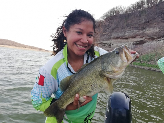 Donde Pescar :: Mujeres Pescadoras, las fotos del Mes
