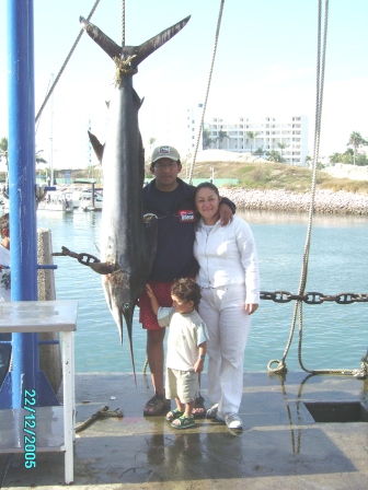Donde Pescar :: Relato sobre la Pesca de un Marlin Azul
